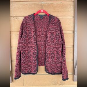 Nomadic Traders - Poshmark